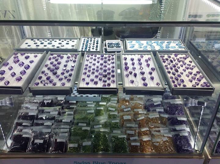 Know importance of trade fairs in gems and jewelry business