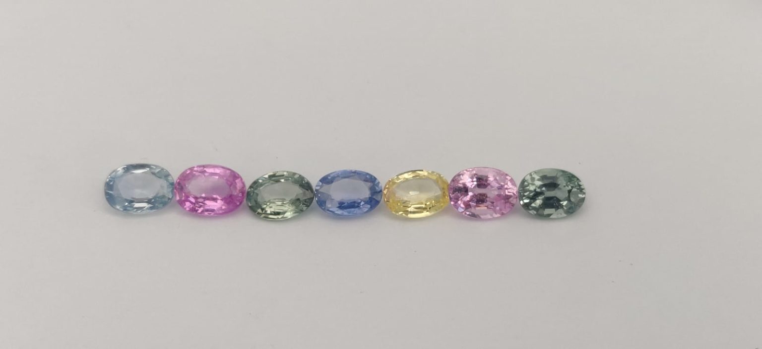 Wholesale Pastel colored sapphire are in trend